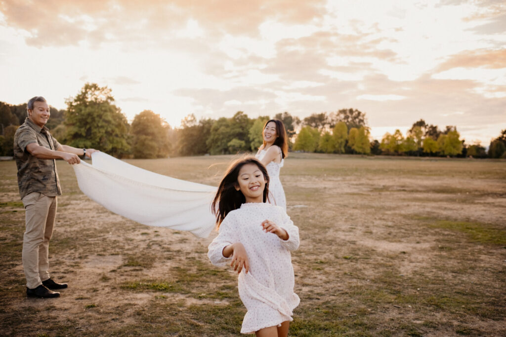 Fun Family Photo Session in Vancouver with Annie!
