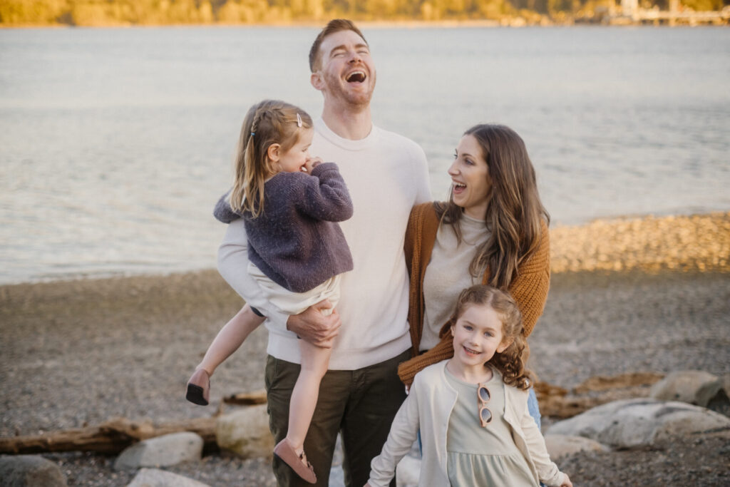 Fun Family Photo Session in Vancouver with Annie!